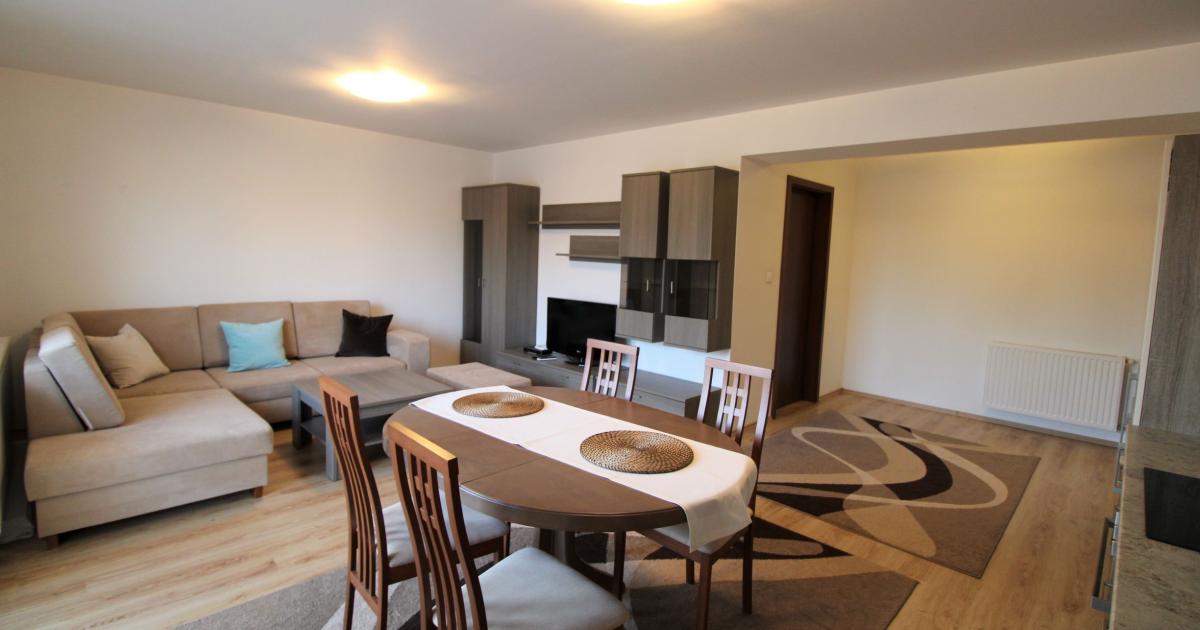 RAJKA - VEĽKOMETRÁŽNY 2i BYT S VLASTNÝM PARKOVANÍM A PIVNICOU - TICHÁ ...